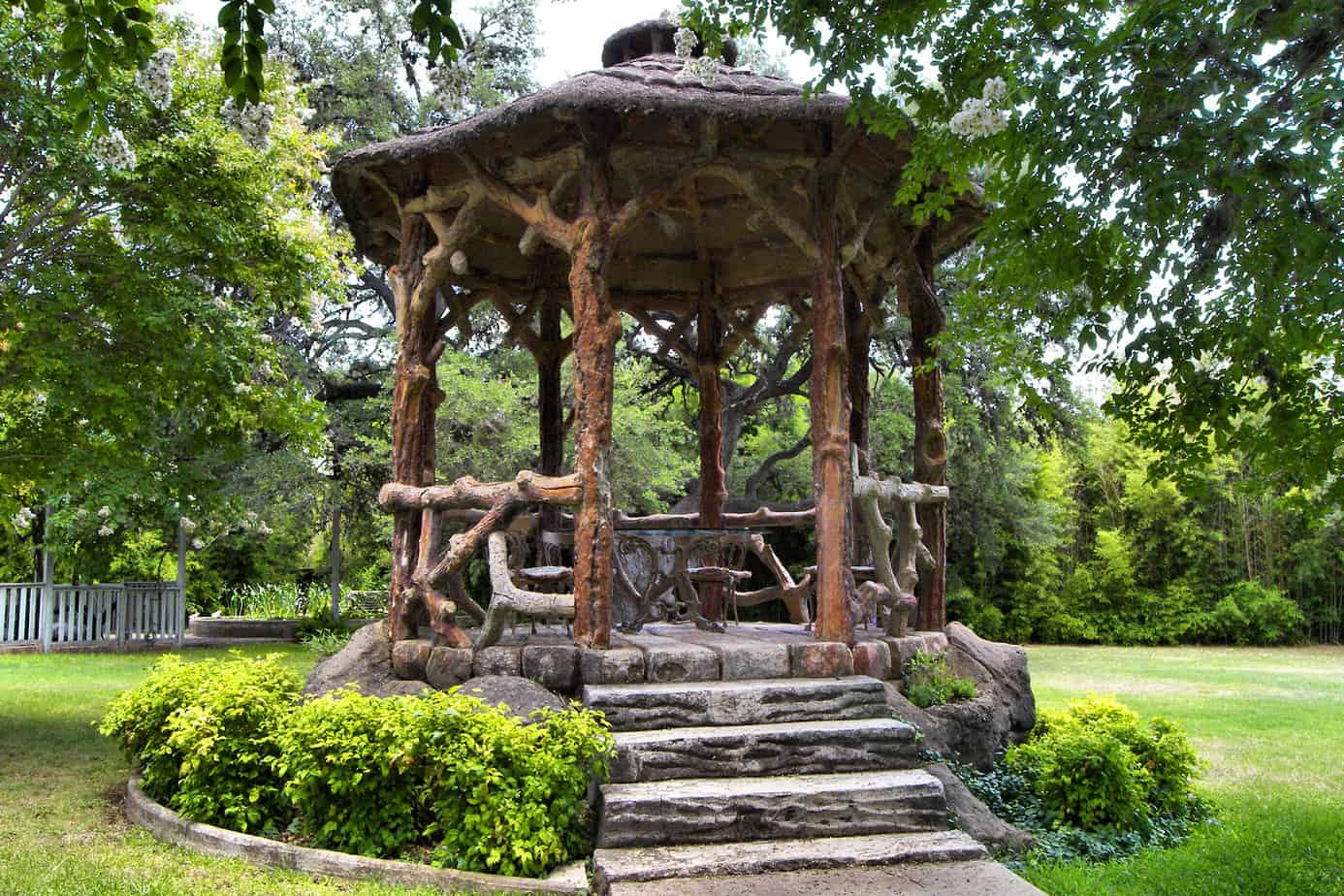 Wooden Gazebo Ideas: Designs and Decorations | Blog